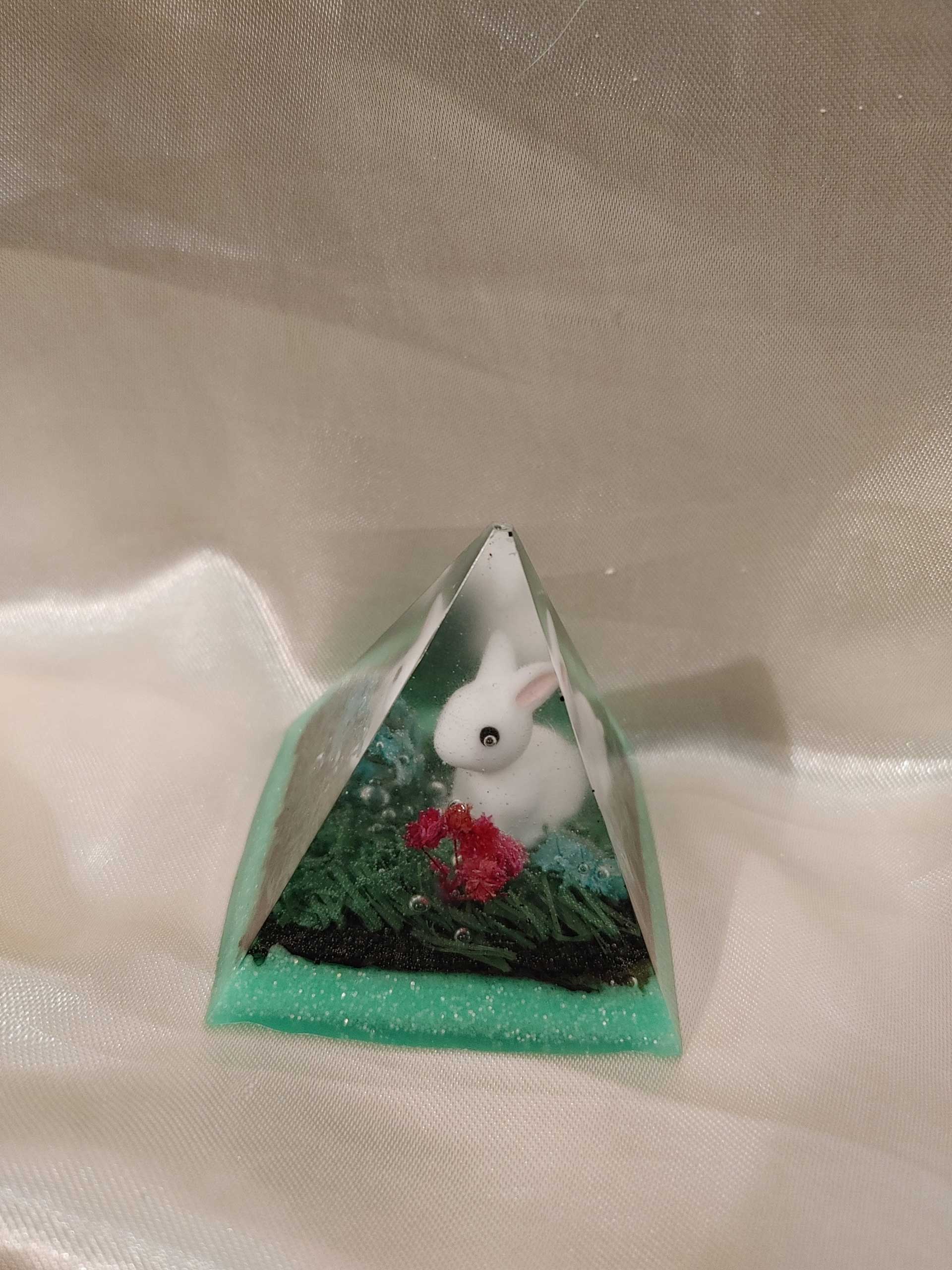 Rabbit/Flowers Mini Pyramid - Cynfull Arts